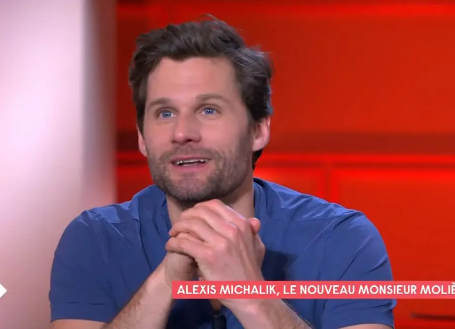 Alexis Michalik ET SA Compagne - LaCélébrité